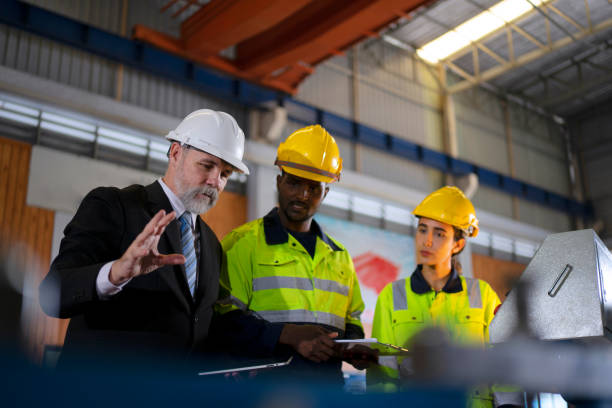 Crisis Management Plans: Navigating Challenges in Industrial Manufacturing Crisis Management Plans: Navigating Challenges in Industrial Manufacturing